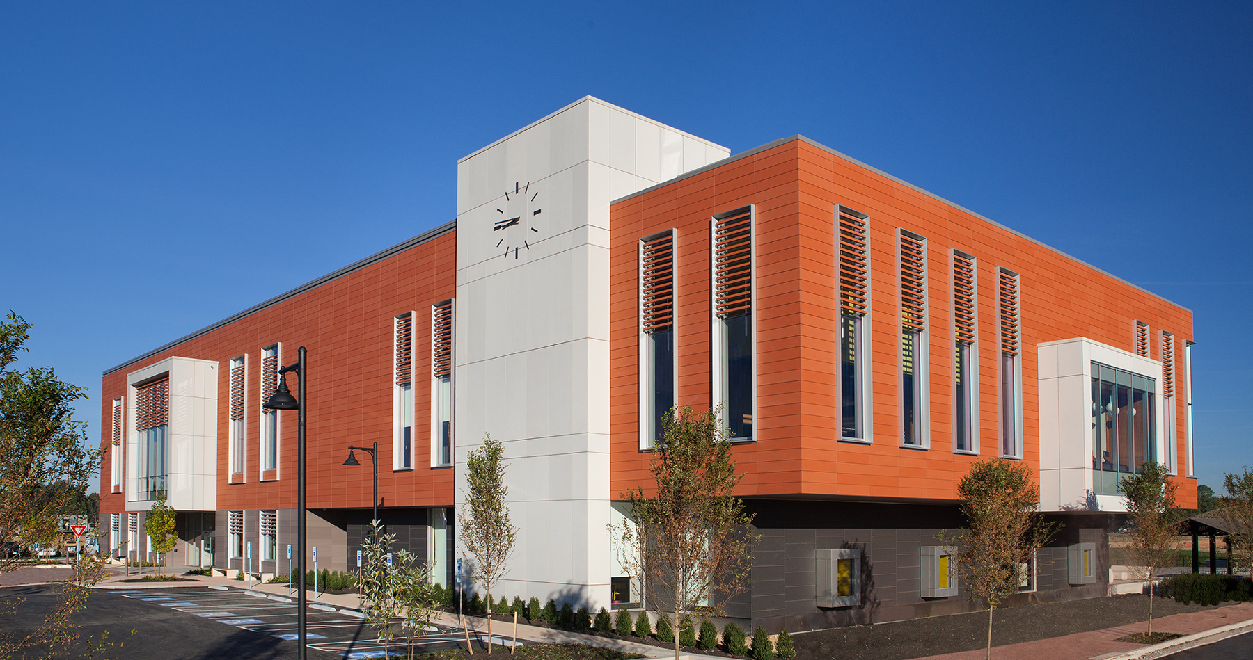 Libbie Mill Library | TAKTL Architectural UHPC | Facade + Wall Panels ...