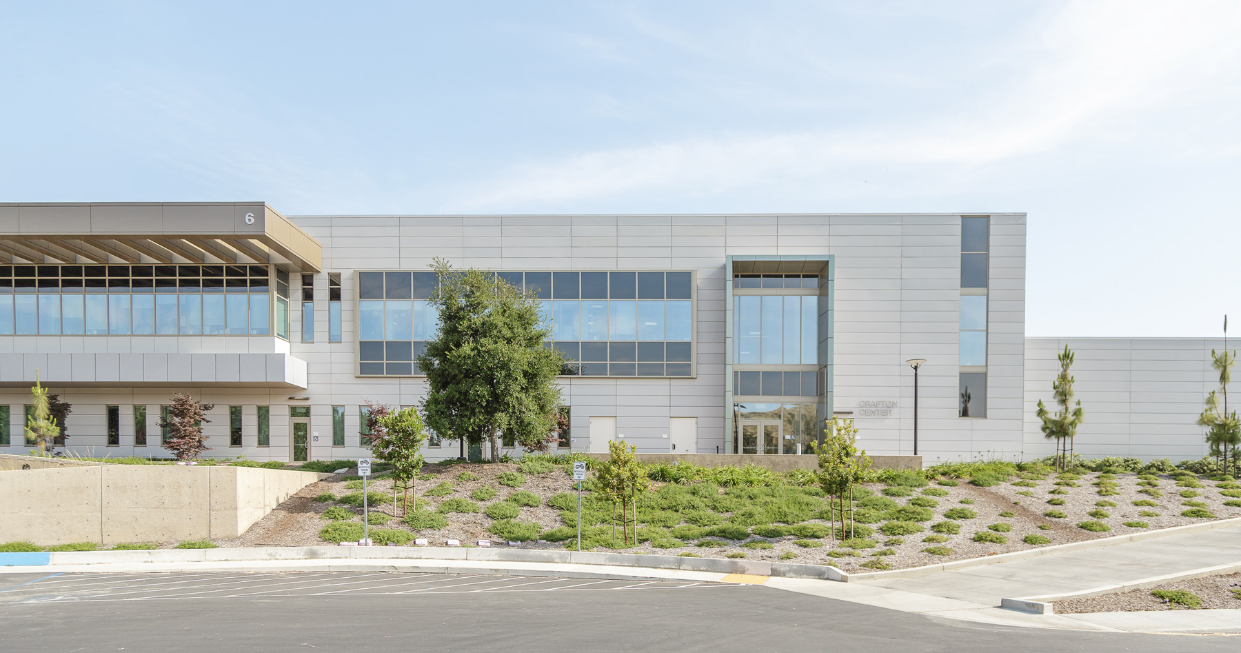 Crafton Hills College | TAKTL Architectural UHPC | Facade + Wall Panels, Rainscreen Cladding ...